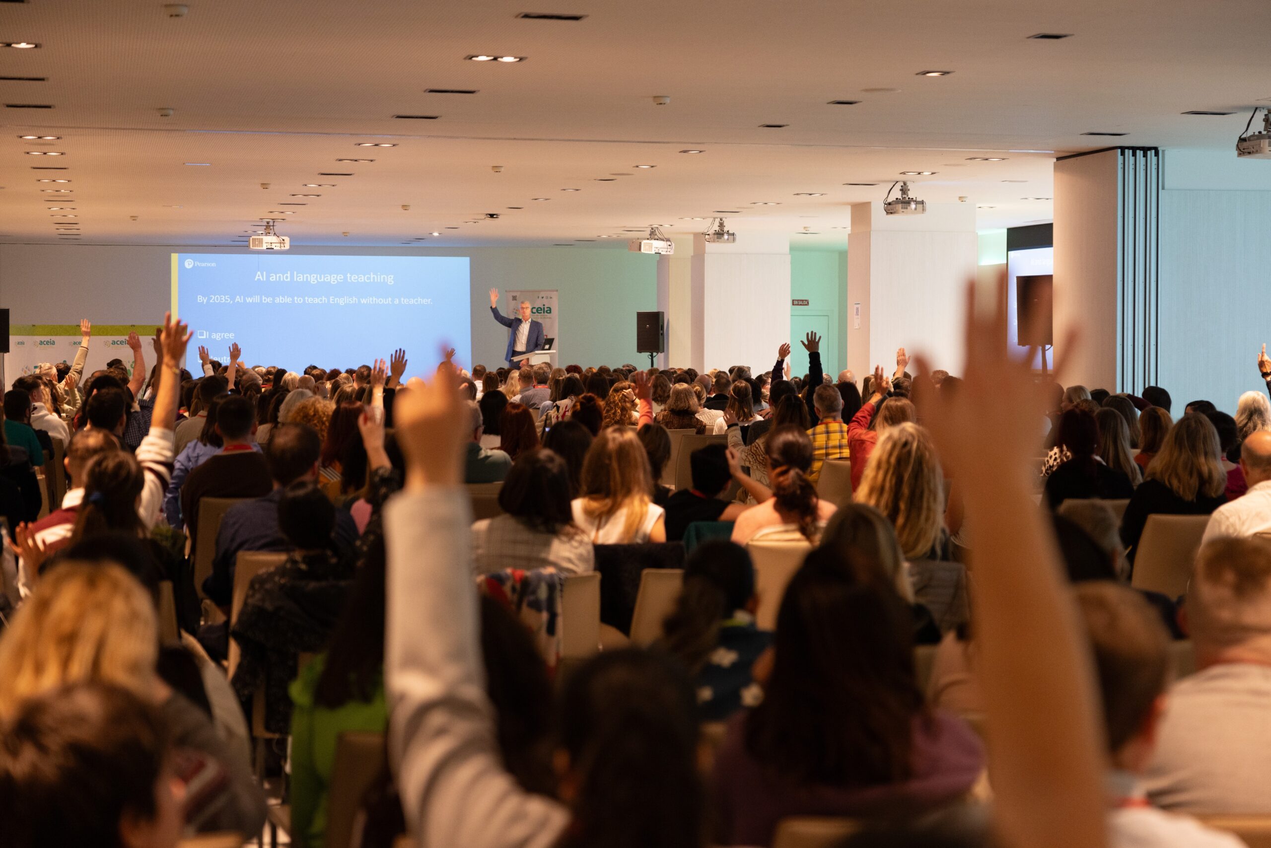 El sector de idiomas, reunido en Sevilla por ACEIA, apuesta por el uso ...